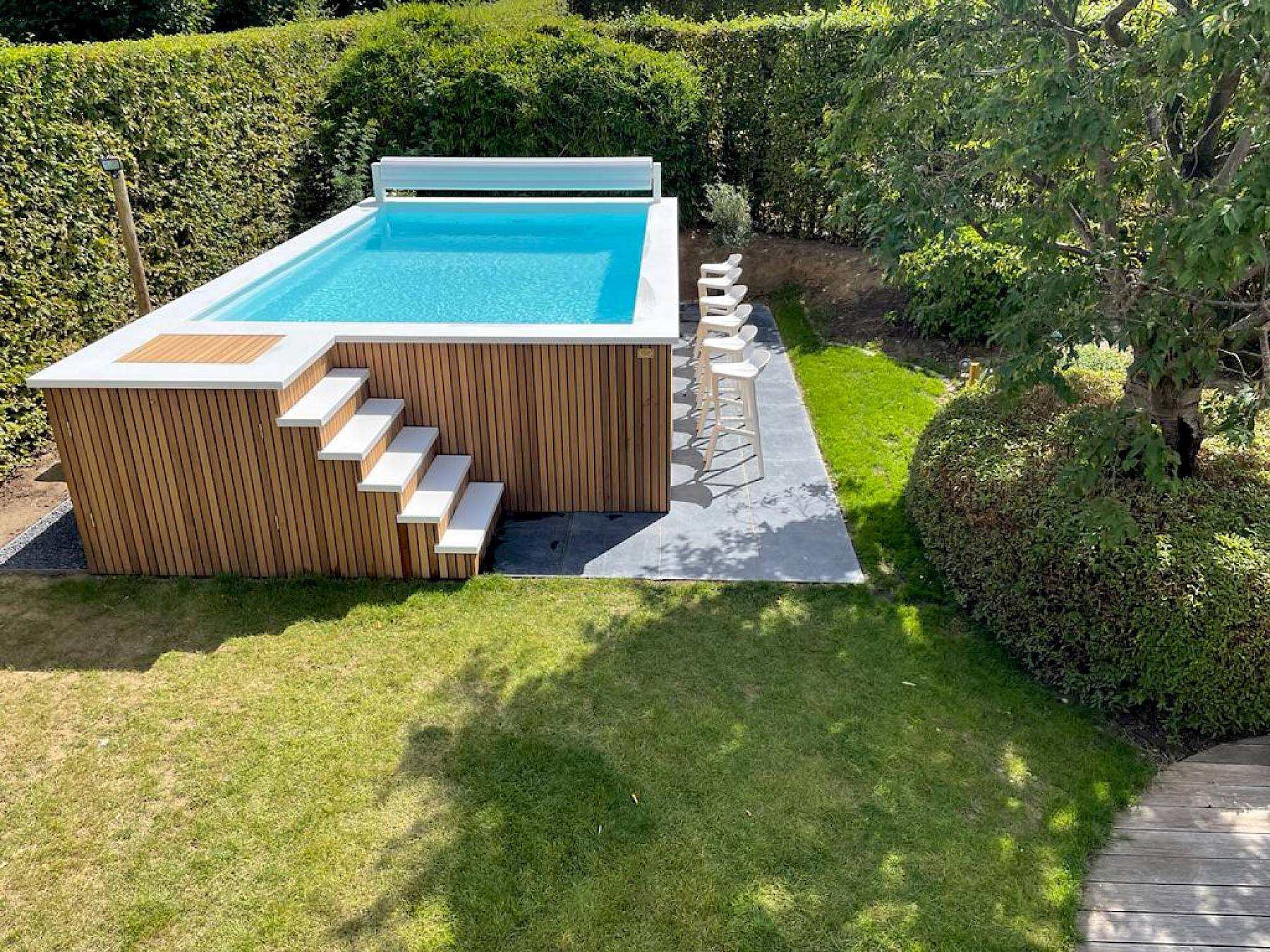 Opbouwzwembad Saint-Tropez te Oudenaarde - Swim-Up pools
